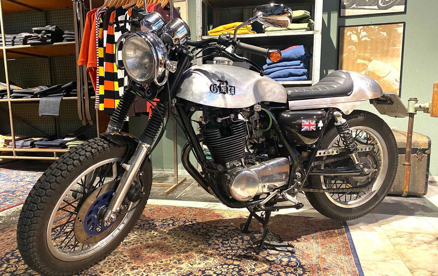 Sir James - Ride, Just Ride - VINTAGE MOTOREN & ITALIAN SCOOTERS